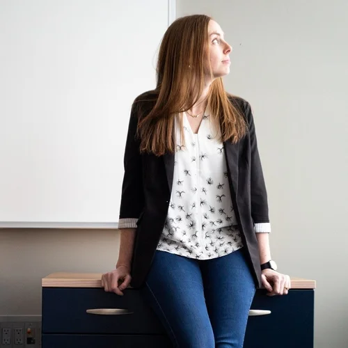 7 Wonders of Robin Lefler's World — THE NEEDLE AND THE KNIFE