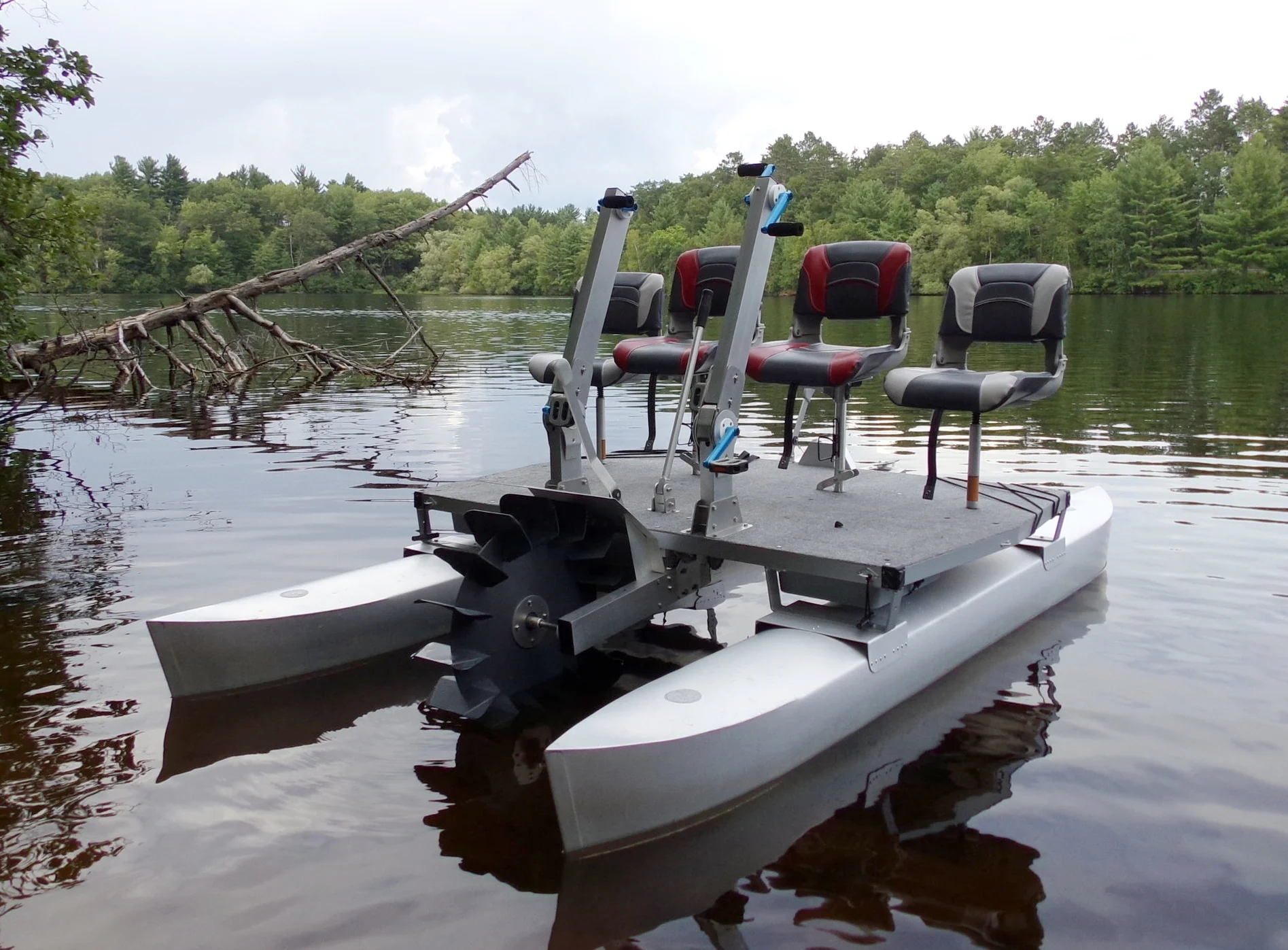 TURBO P-4: Family pedal boat, 4 ppl, fast, weed-free, hand & foot ...