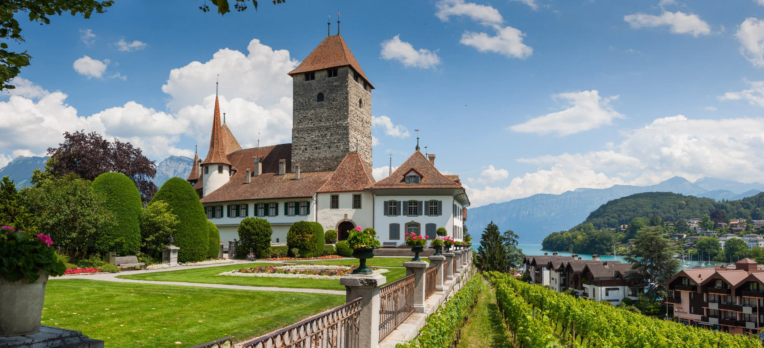 % castles, villas, monateries