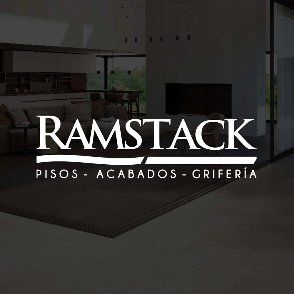 Comercios — Momentum Lindora