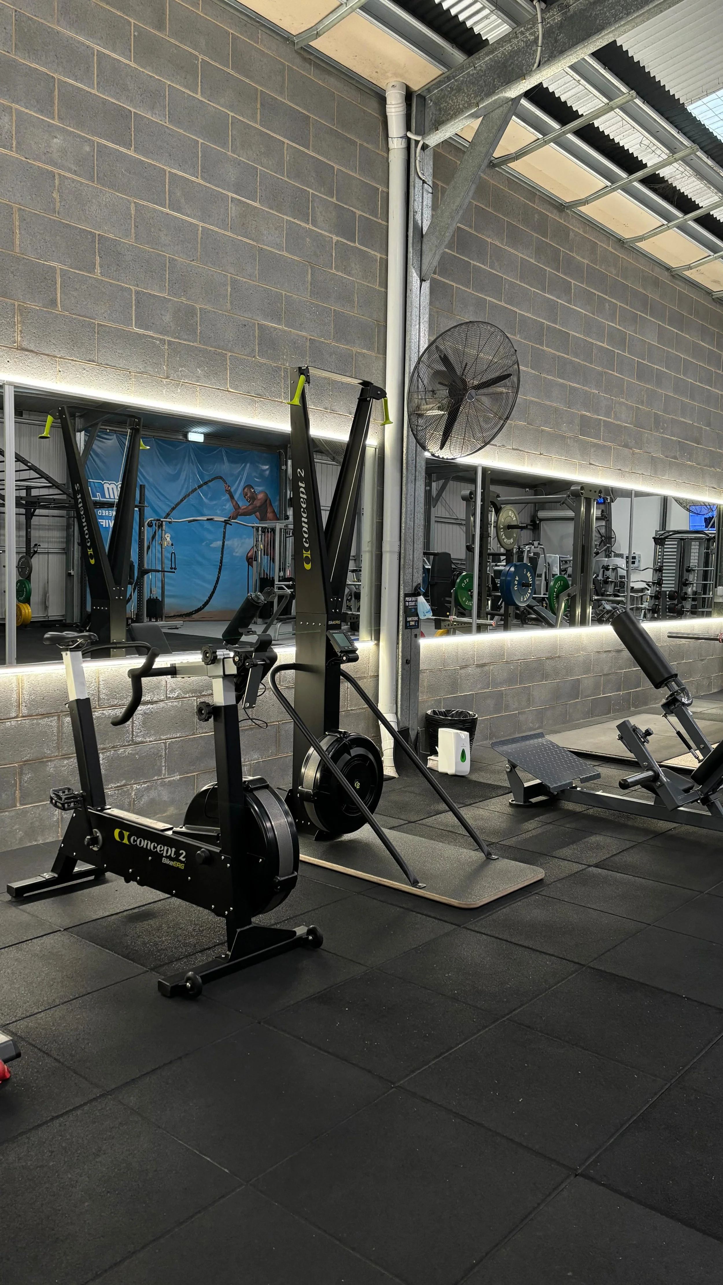 24 Hour & Fitness Class Gym in Inverloch | TOMFIT