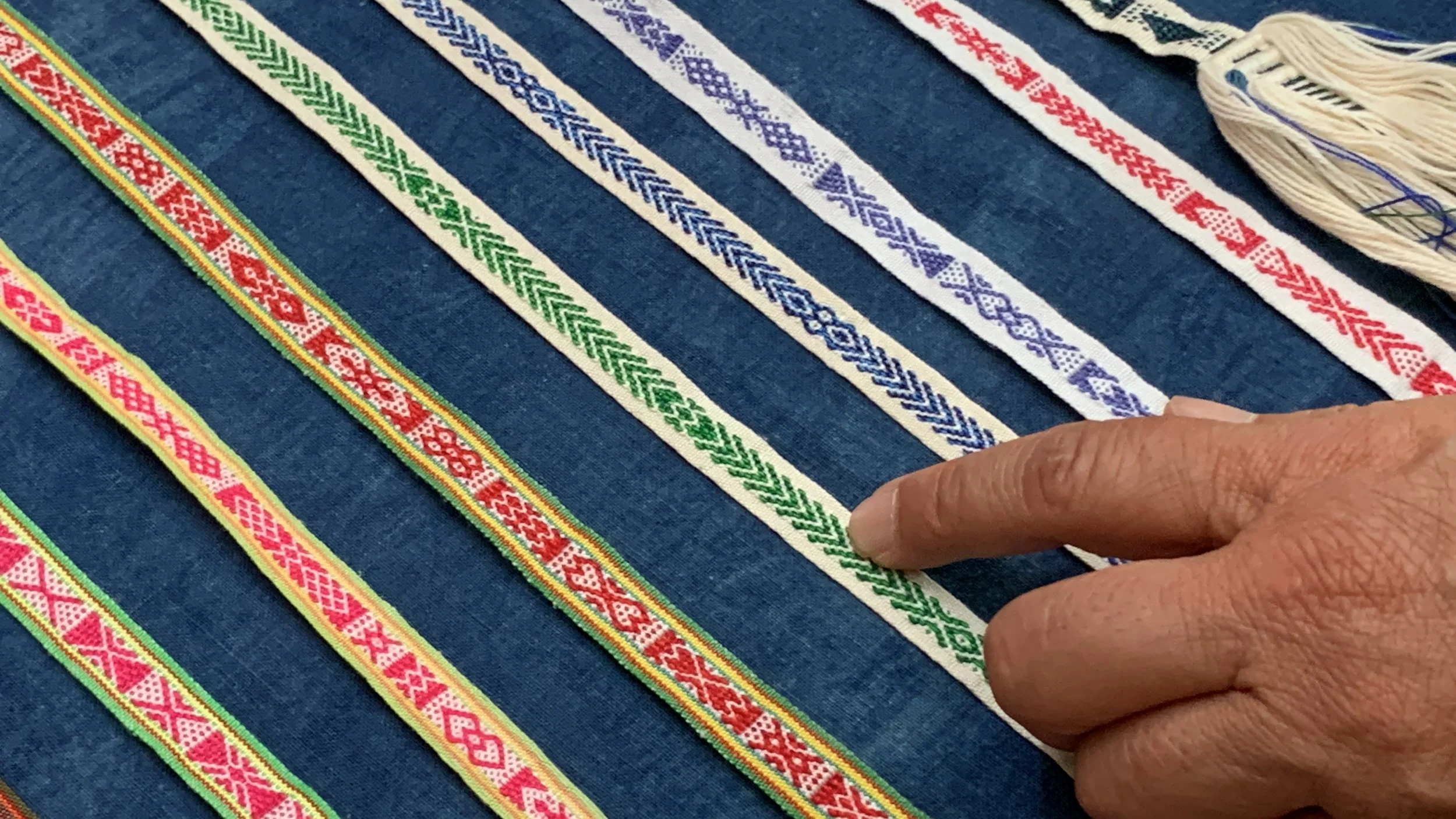 Band Weaving of the Walled Villages in Hong Kong — The Textile Atlas