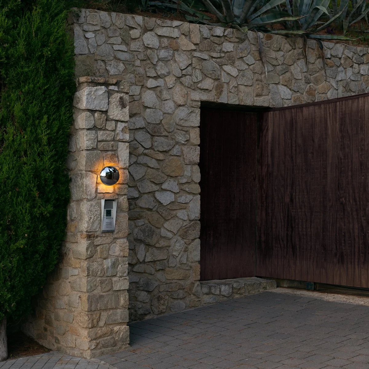 Coral Trio Wall Light by SØKTAS – Miko Designs