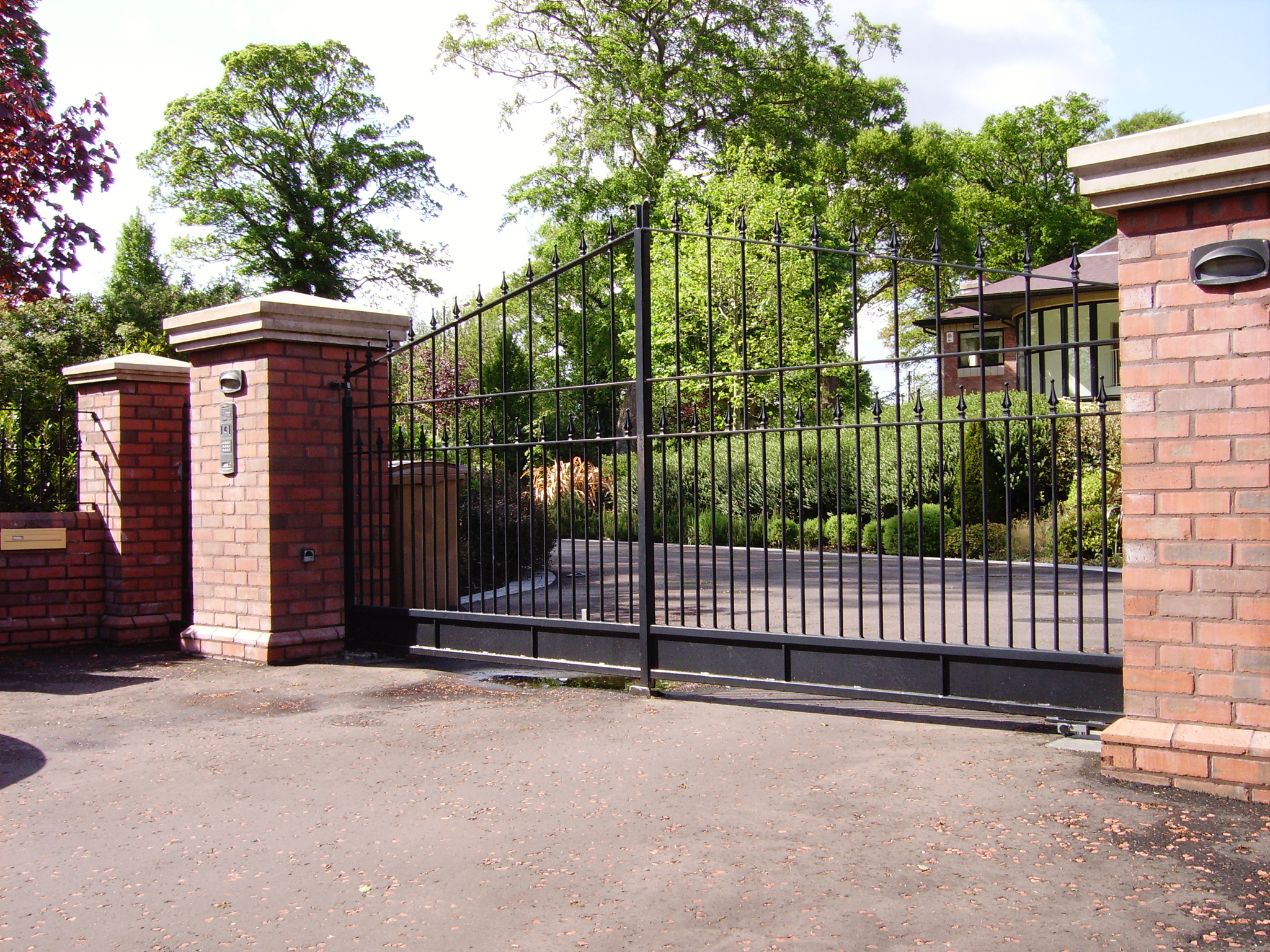 Metal Gates — Securequip