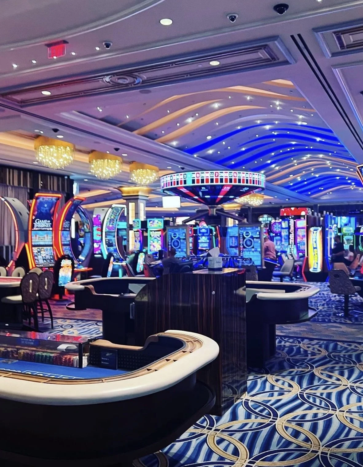 From Expertise to Excellence: Slot Influencer, Lady Luck HQ Meets with ...