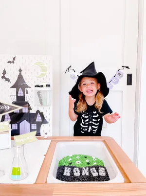 Goodnight Fox - Halloween Witch’s Brew Potion Sensory Play Apothecary Shop