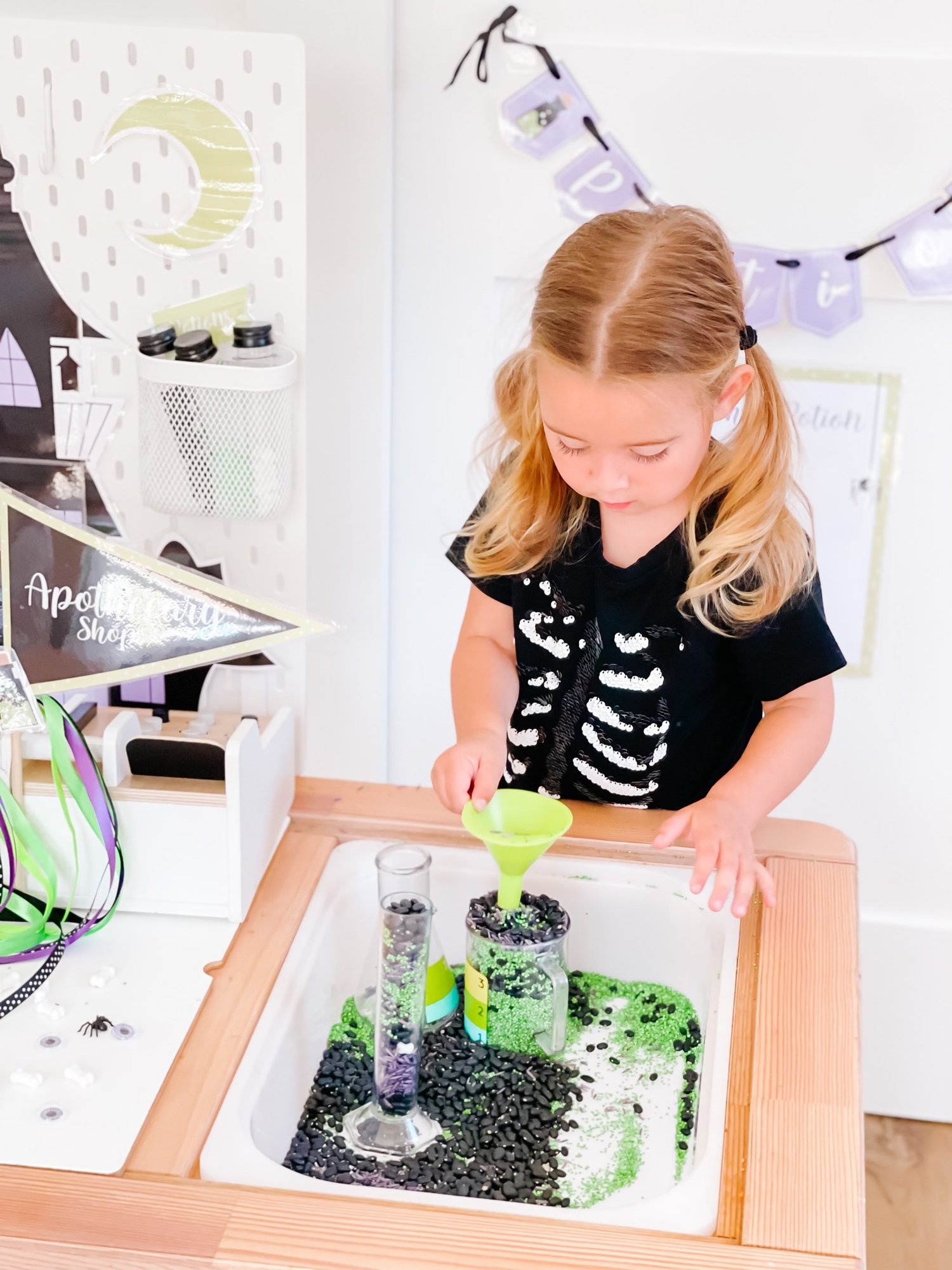 Goodnight Fox - Witches Brew Apothecary Shop Sensory Play & Foam Slime ...