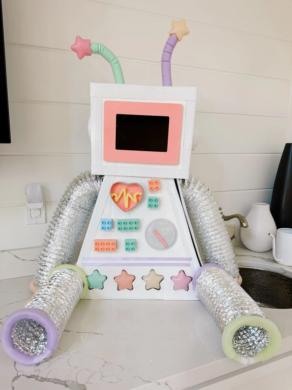 Goodnight Fox - DIY Kids Robot Costume for Halloween: Step-by-Step Guide