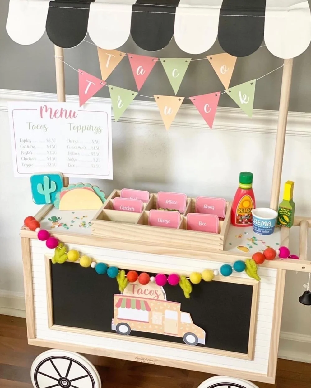 Goodnight Fox - Taco truck dramatic play