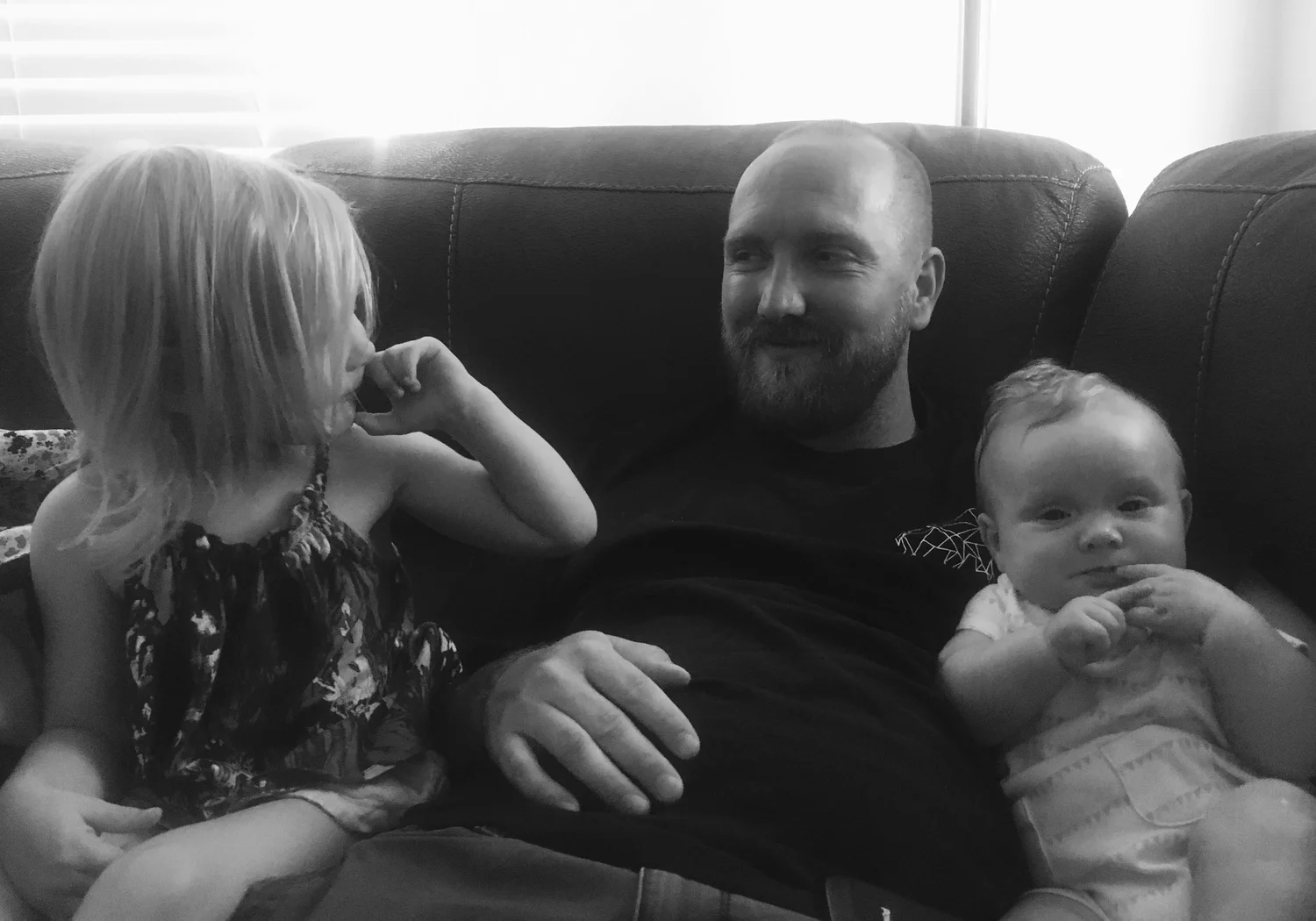 We Both Work And We Both Parent — SIMPLE MEETS BOLD