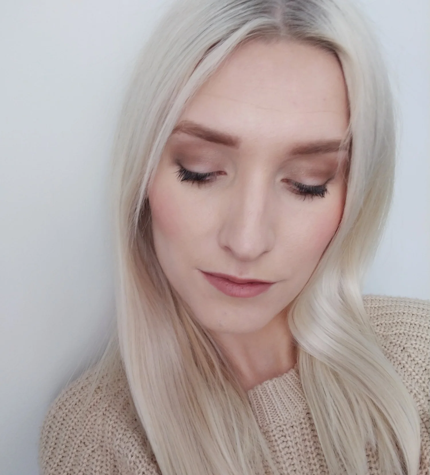 A Simple Girl's Guide To Eyeshadow — SIMPLE MEETS BOLD