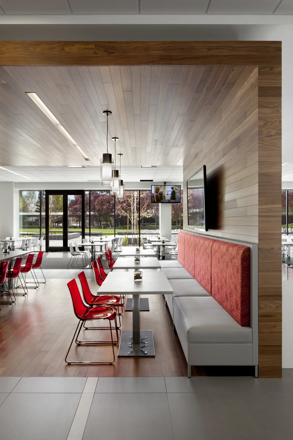 SanDisk Headquarters — Valerio Dewalt Train