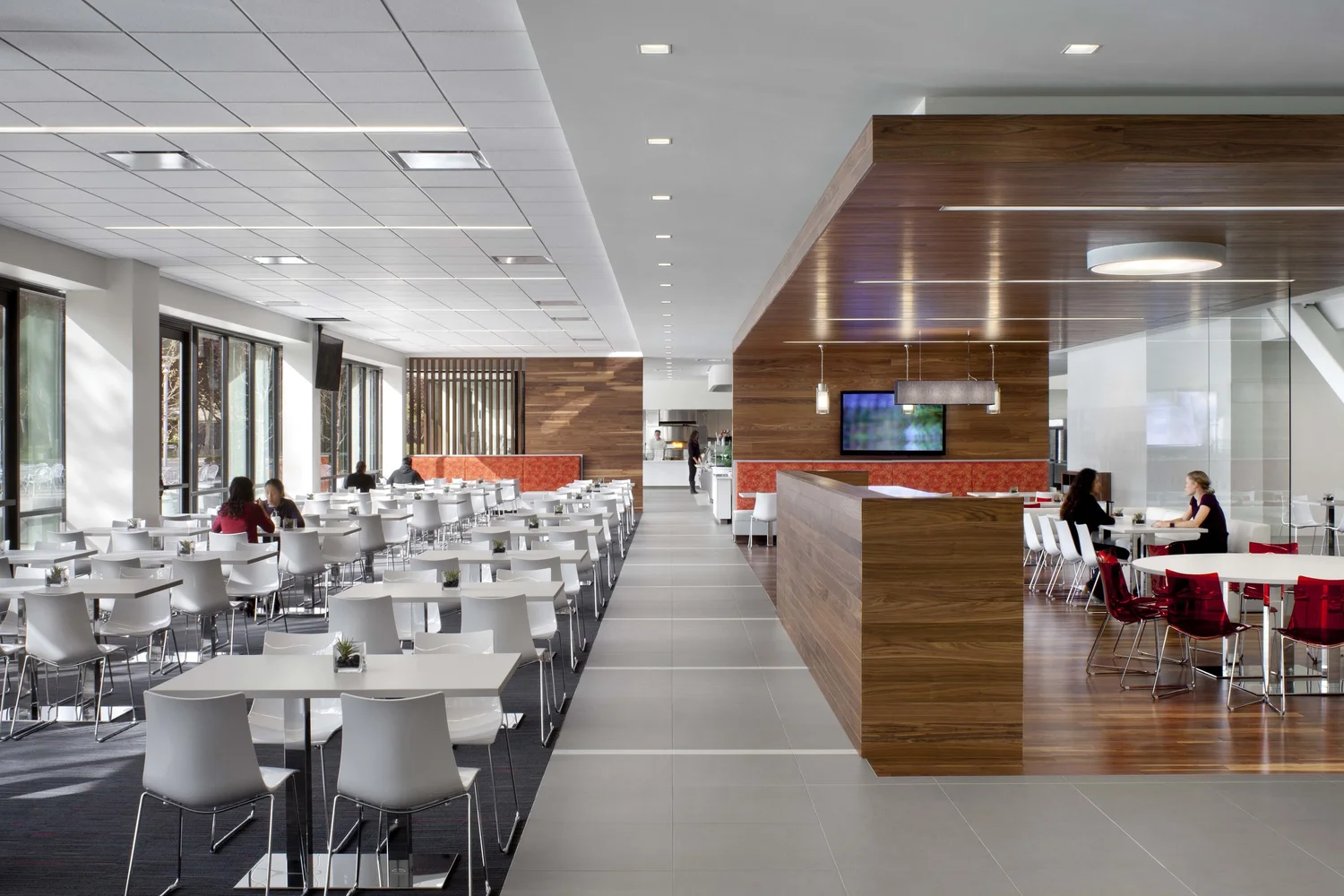 SanDisk Headquarters — Valerio Dewalt Train