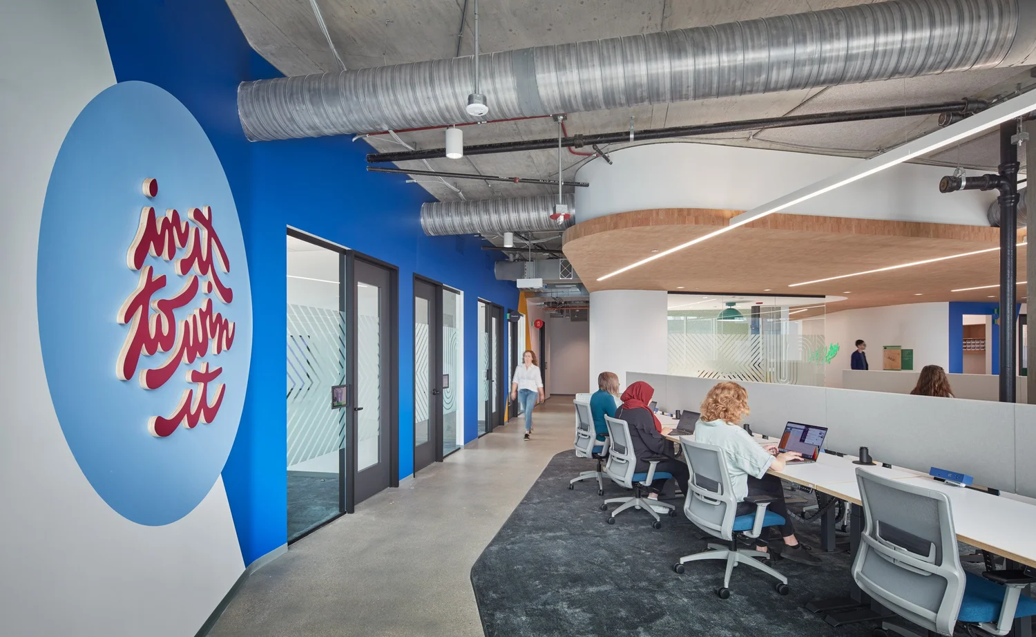 Glassdoor Chicago 1375 — Valerio Dewalt Train