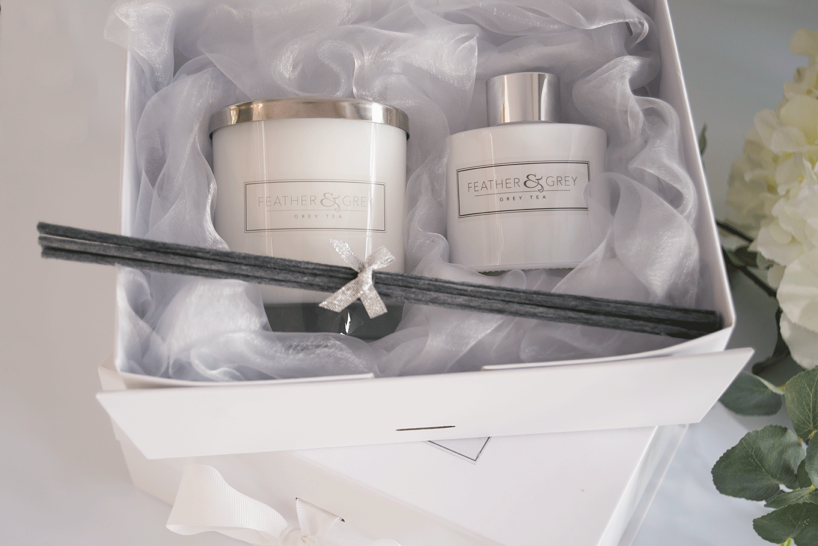 Companion Candle & Diffuser Gift Set - Feather & Grey