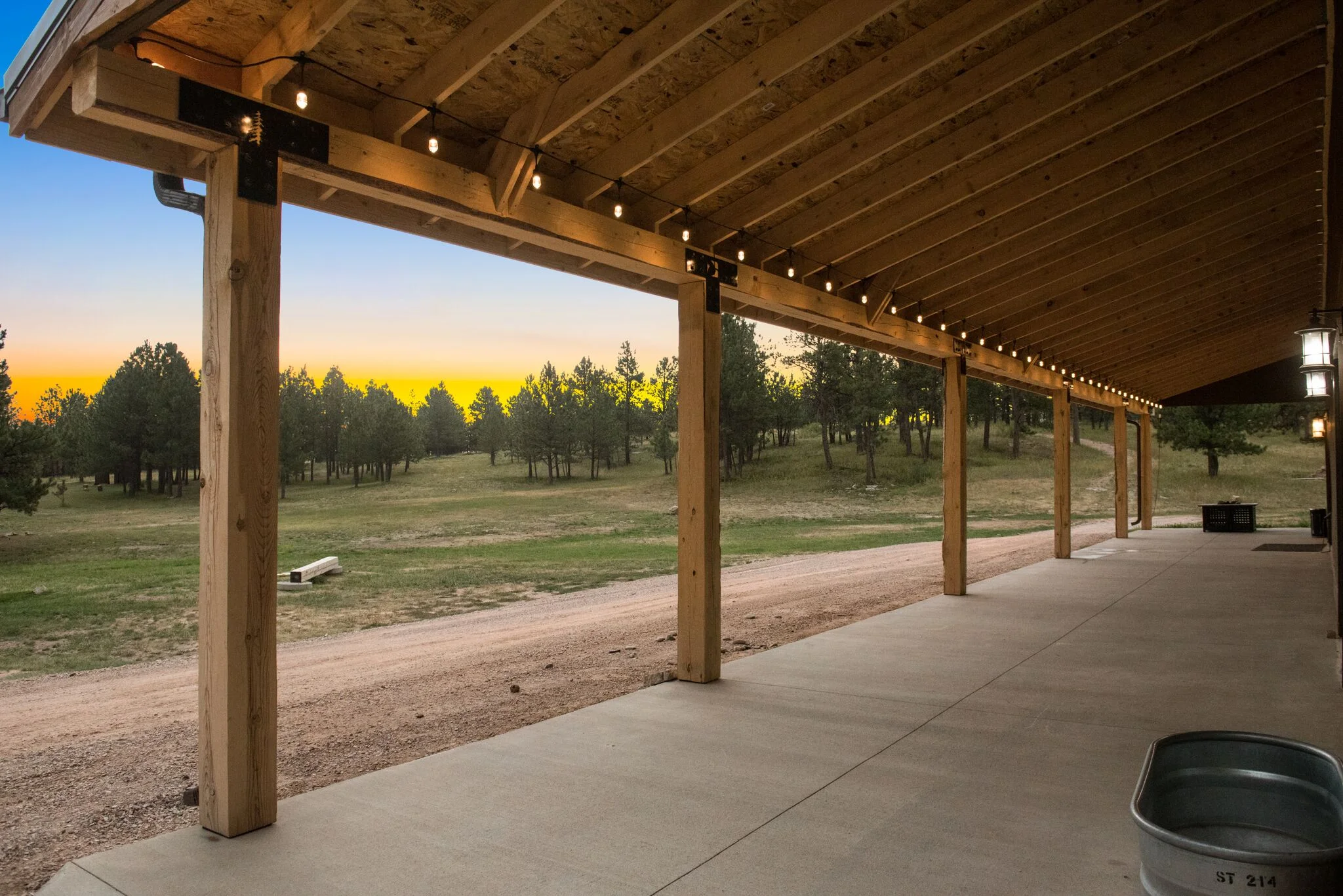 Amenities — Woodlands Receptions