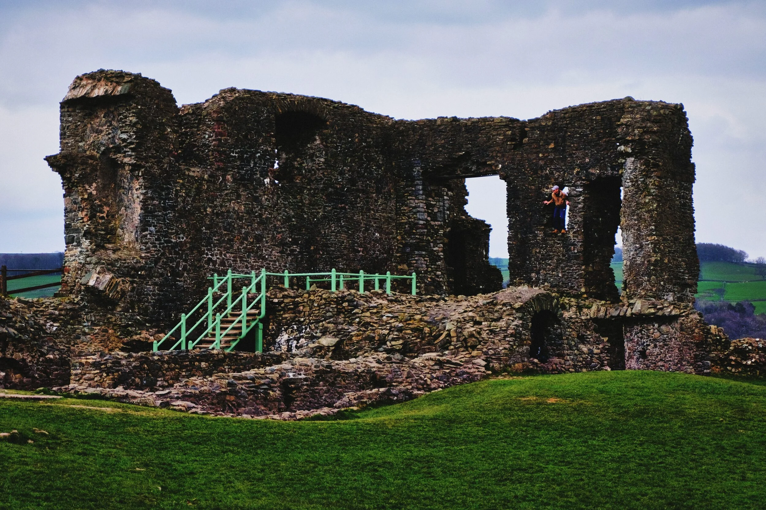 Pandemic Peregrinations: Kendal Castle, Cumbria, Spring — Ian Cylkowski ...