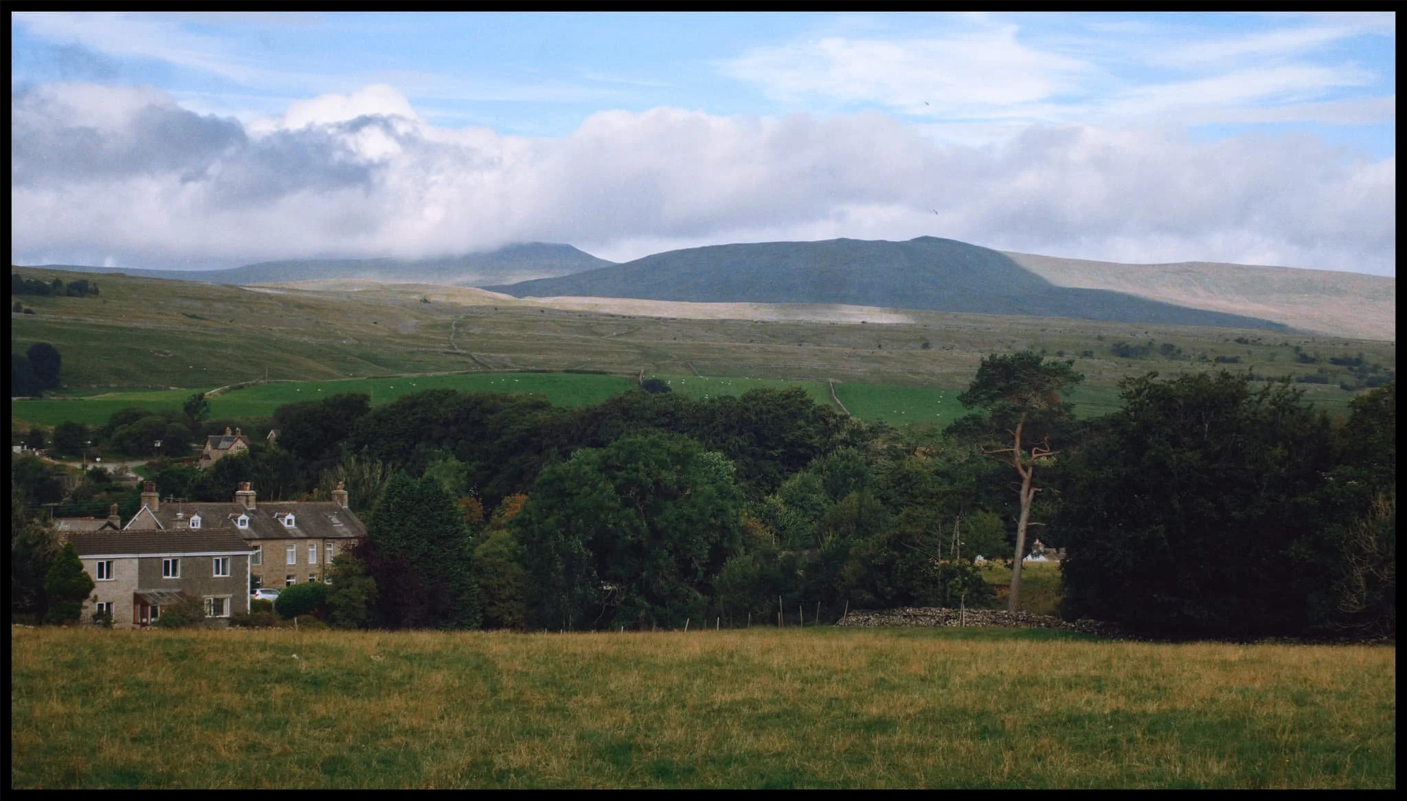 Hull Pot, Yorkshire Dales, Summer — Ian Cylkowski Photography. Photography