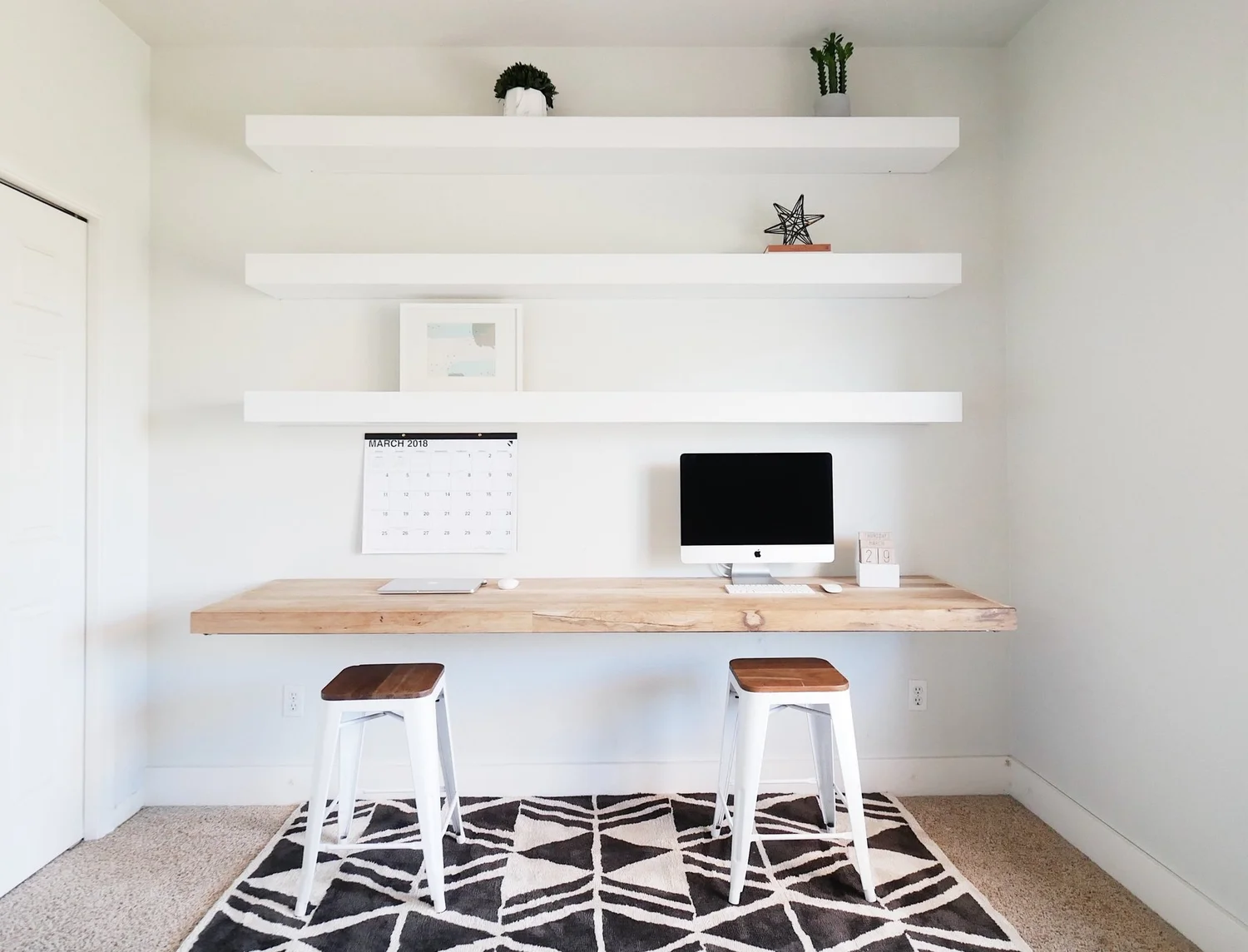 The Easy Way To Decorate Your Office Shelves — Mint & Pine Design