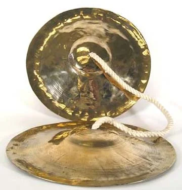 Korean Musical Instruments - Gongs & Cymbals — KOREANA GIFTS and ARTS