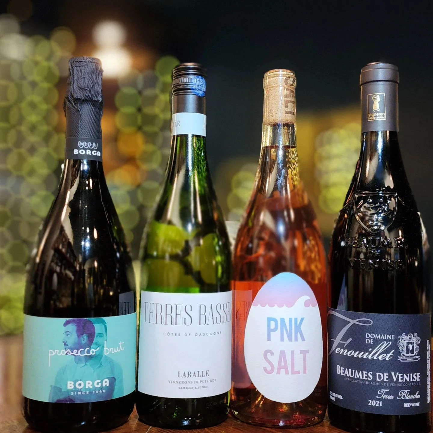 FLIGHT WINE LOUNGE & SHOP