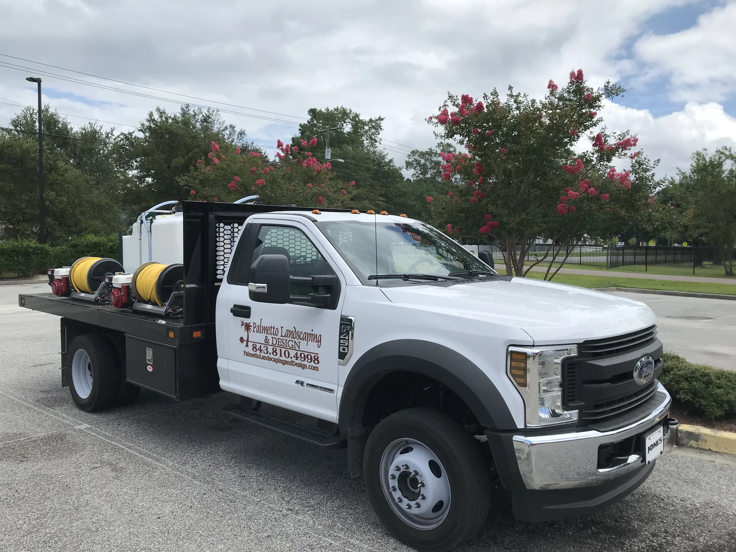 Lawn Care & Maintenance in the Charleston Area — Palmetto Landscaping ...