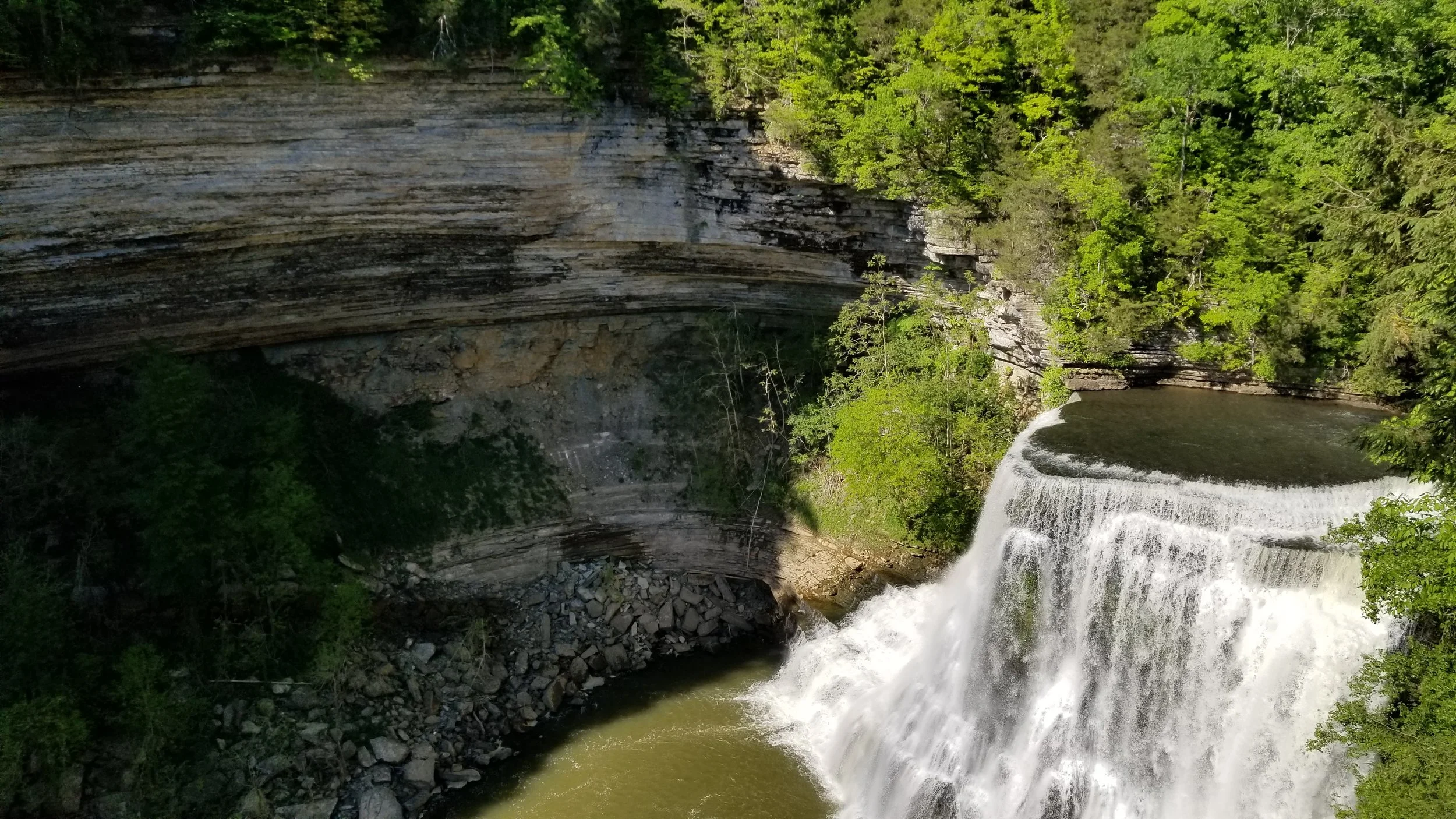 Things to do in Sparta, Tennessee — knoxroadtripper