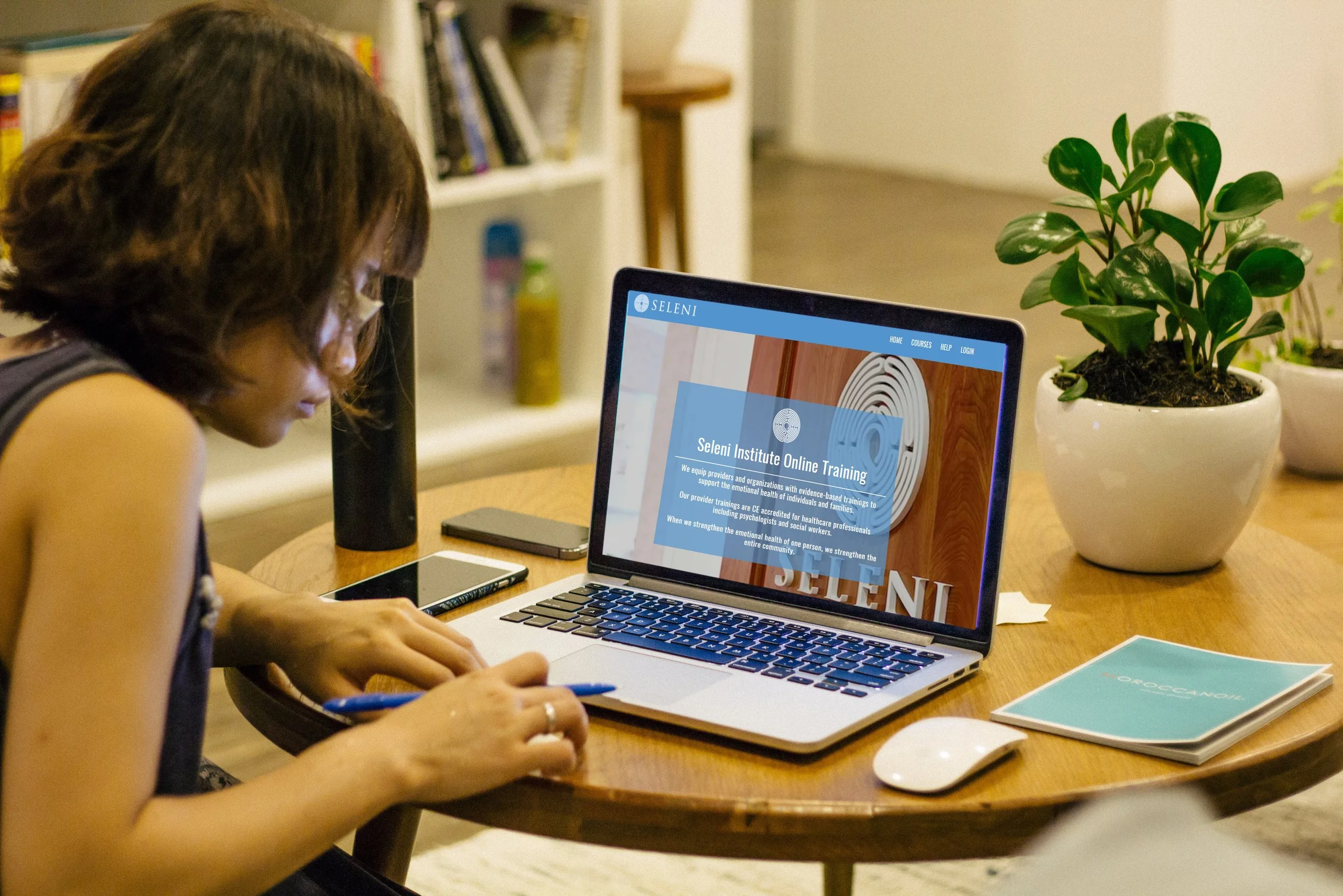 Training Courses — Seleni Institute