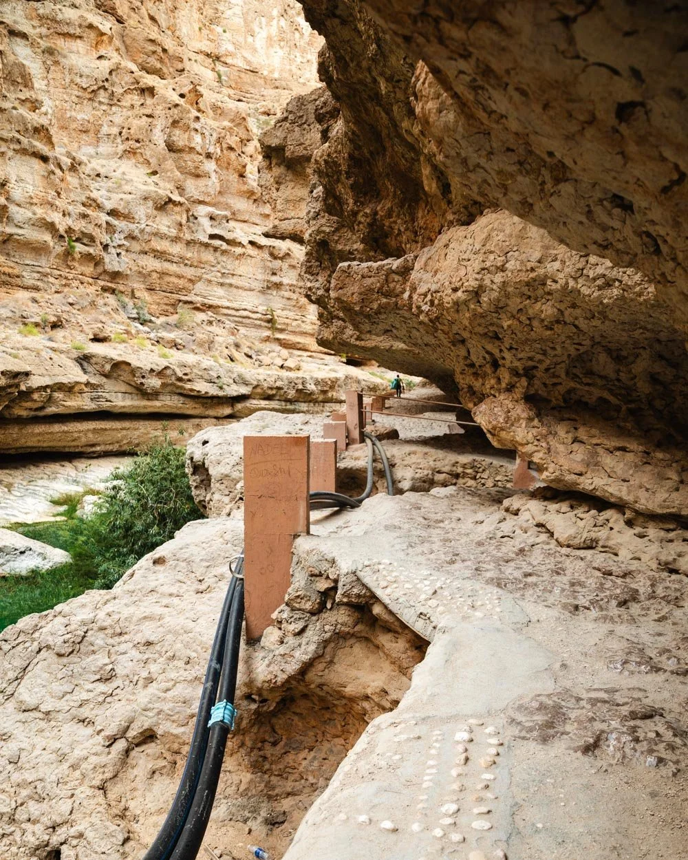 Wadi Shab: what to expect & how to escape the crowds — Walk My World