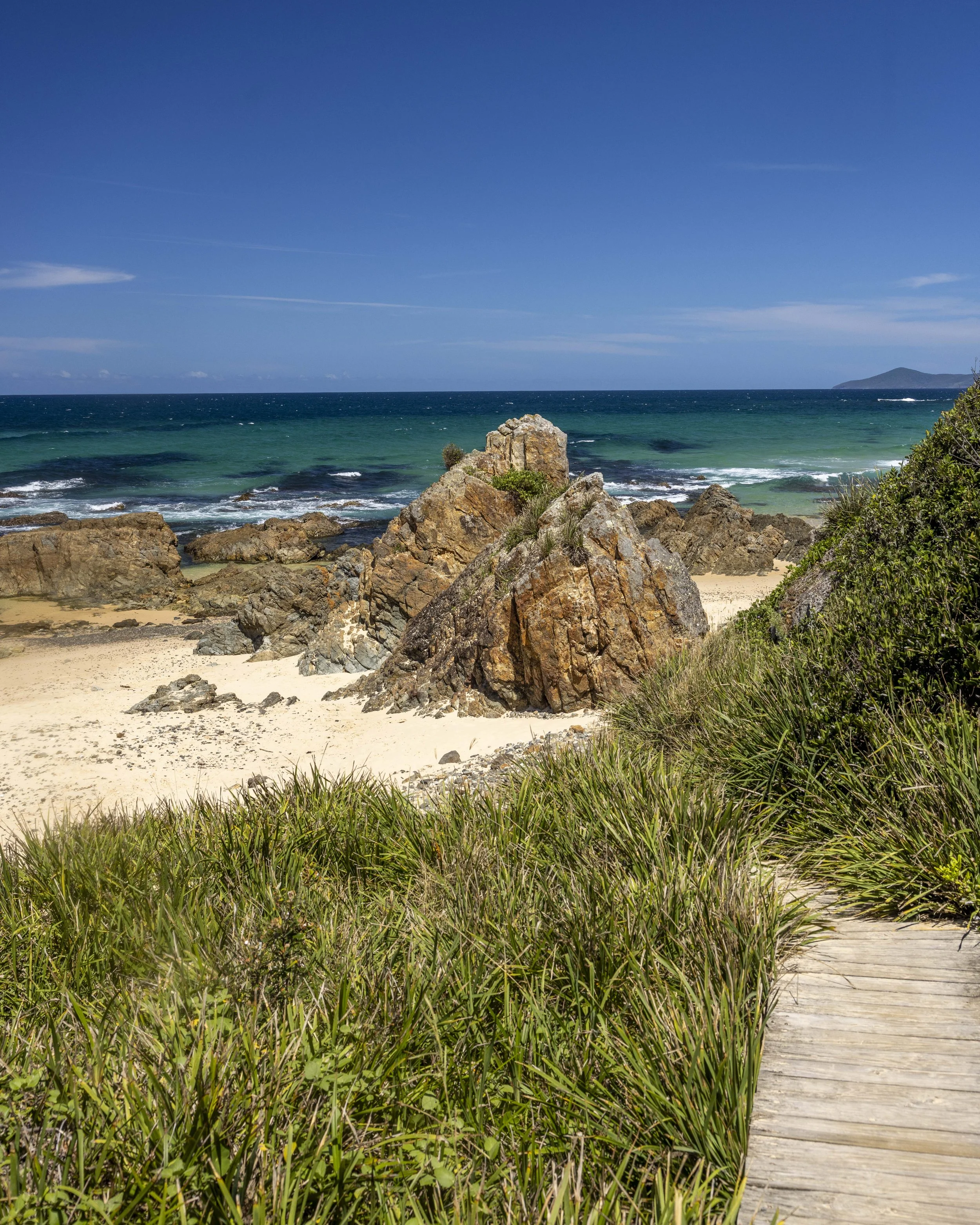 How to find the secret Wave Machine rockpool near Forster — Walk My World