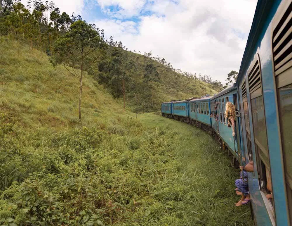 The Kandy to Ella Train: 8 Things No One Tells You — Walk My World