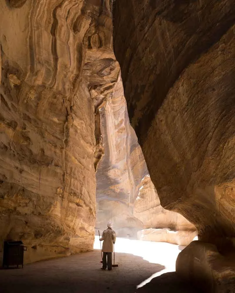 How to avoid the crowds and have Petra all to yourself — Walk My World