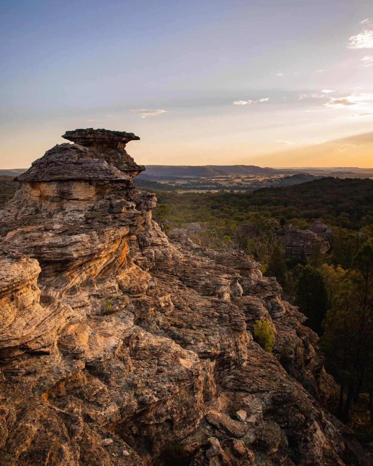 Castle Rocks - Mudgee's Best Sunset Spot — Walk My World