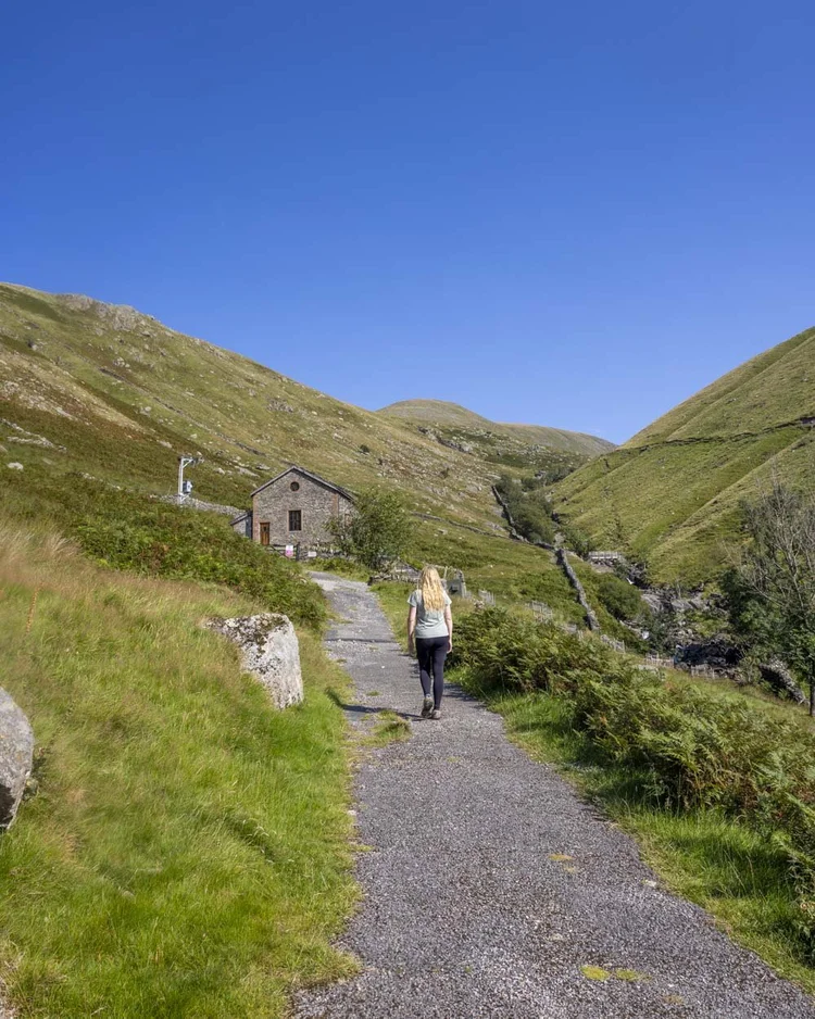 Hayeswater Gill: hidden waterfall pools and a spectacular mountain tarn ...