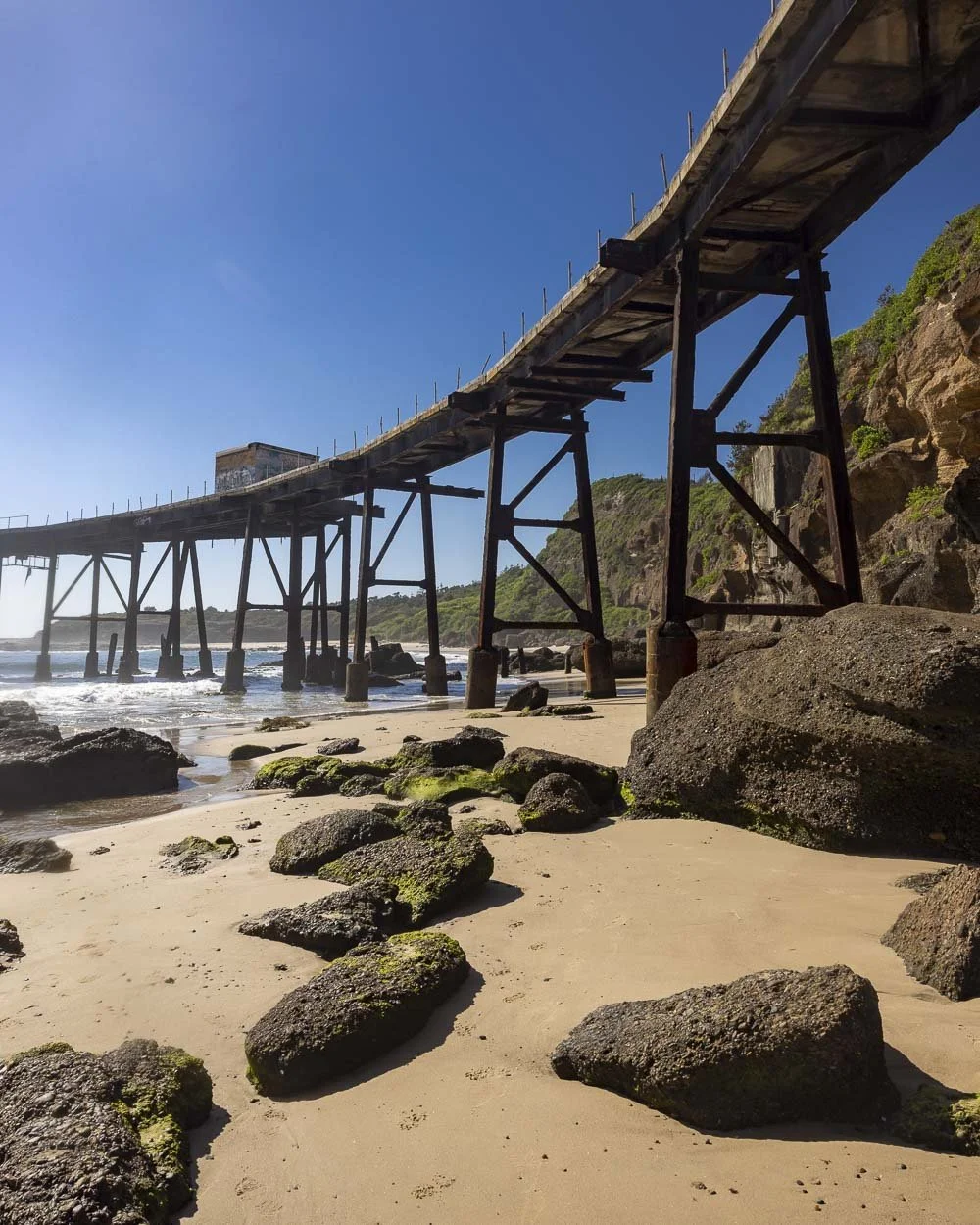 Hales Bluff Rock Channels: a hidden gem in Catherine Hill Bay — Walk My ...