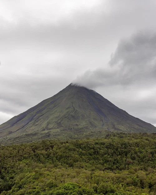 Arenal 1968 vs Arenal National Park vs Mirador El Silencio — Walk My World