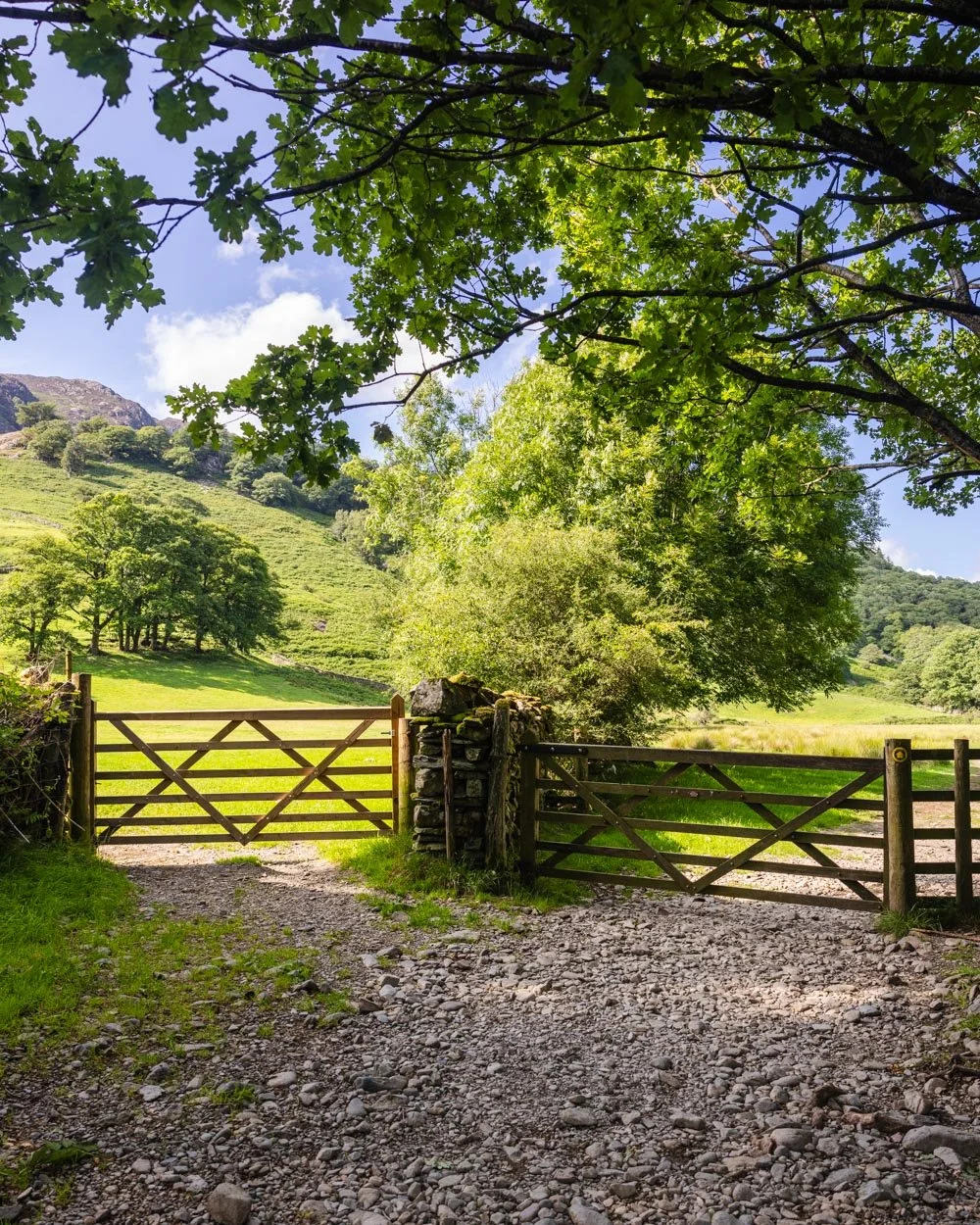 The Castle Crag loop walk including how to find the hidden cave — Walk ...