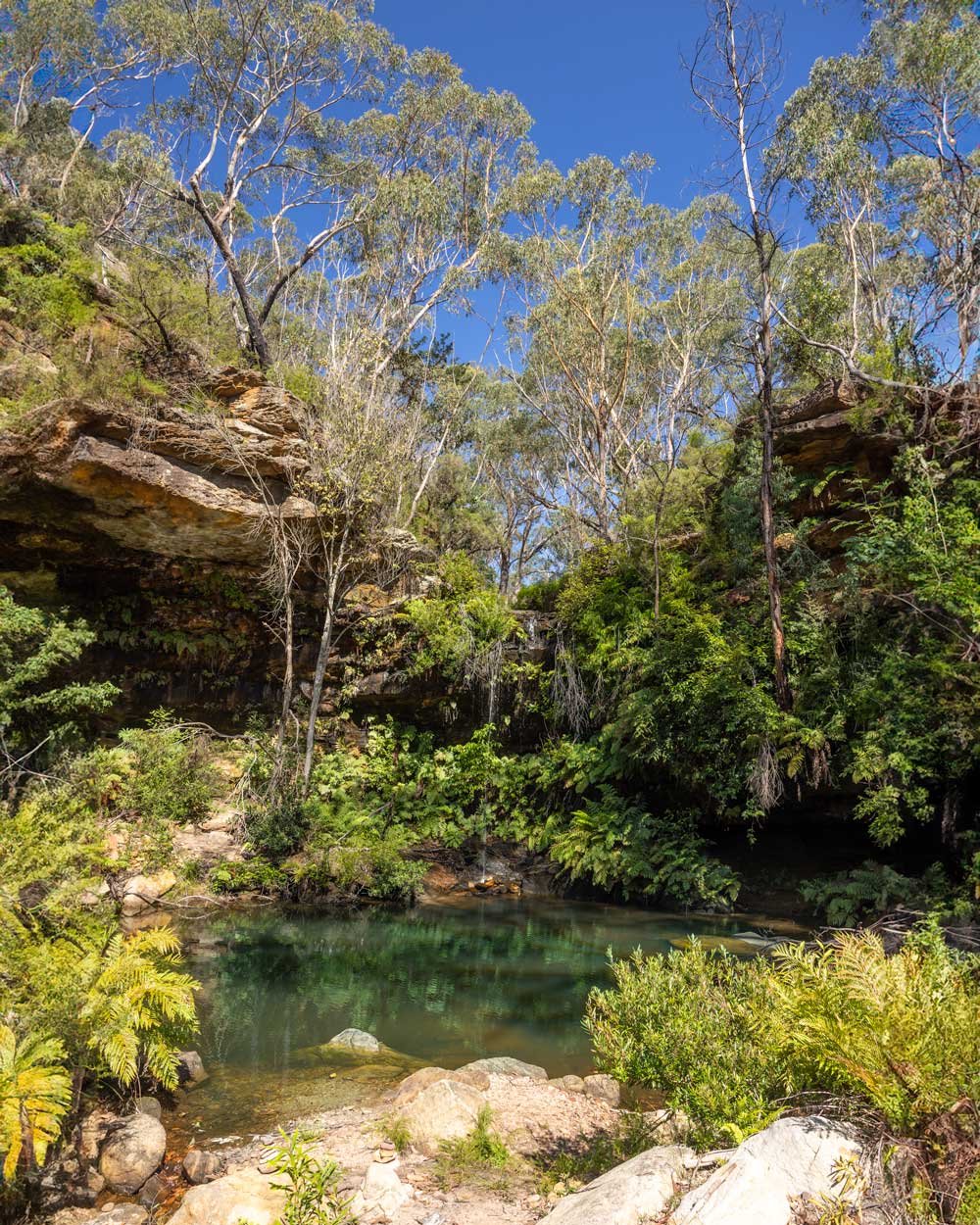 Dobsons Cave: a hidden swimming hole in the Southern Highlands — Walk ...