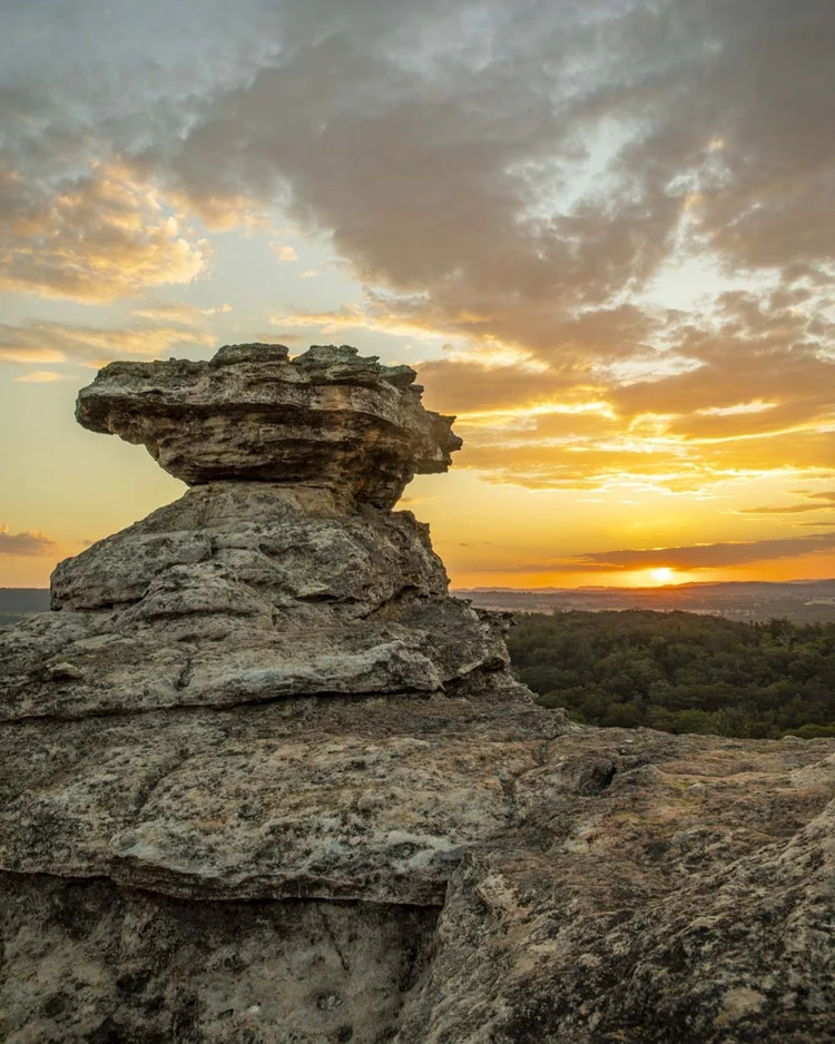 Castle Rocks - Mudgee's Best Sunset Spot — Walk My World