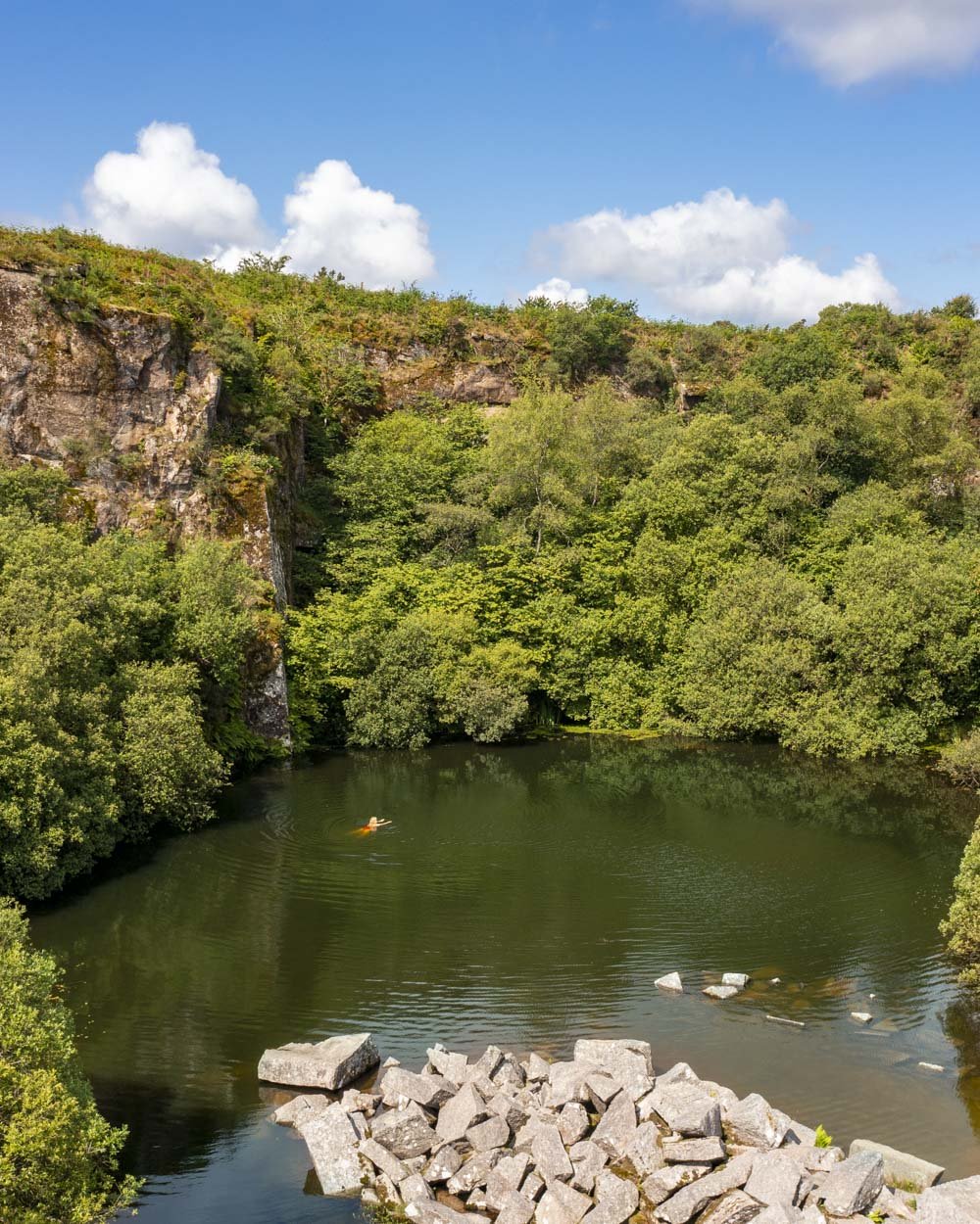 Kit Hill Quarry: a gorgeous easy to reach wild swimming spot in ...