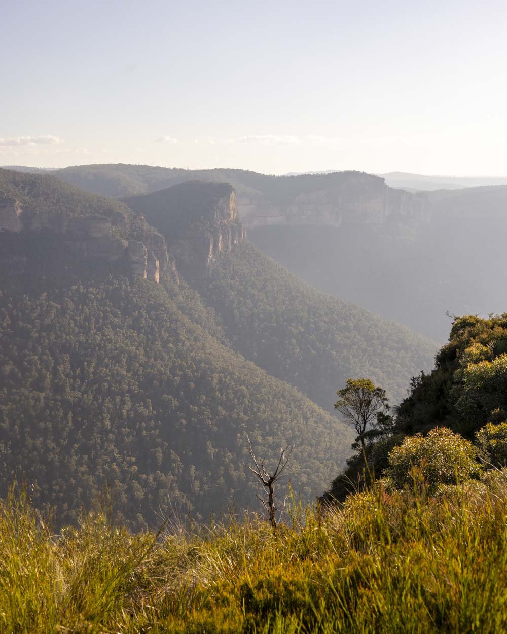 Mirrorball Arch: spectacular sunset views and an easy to access rock ...