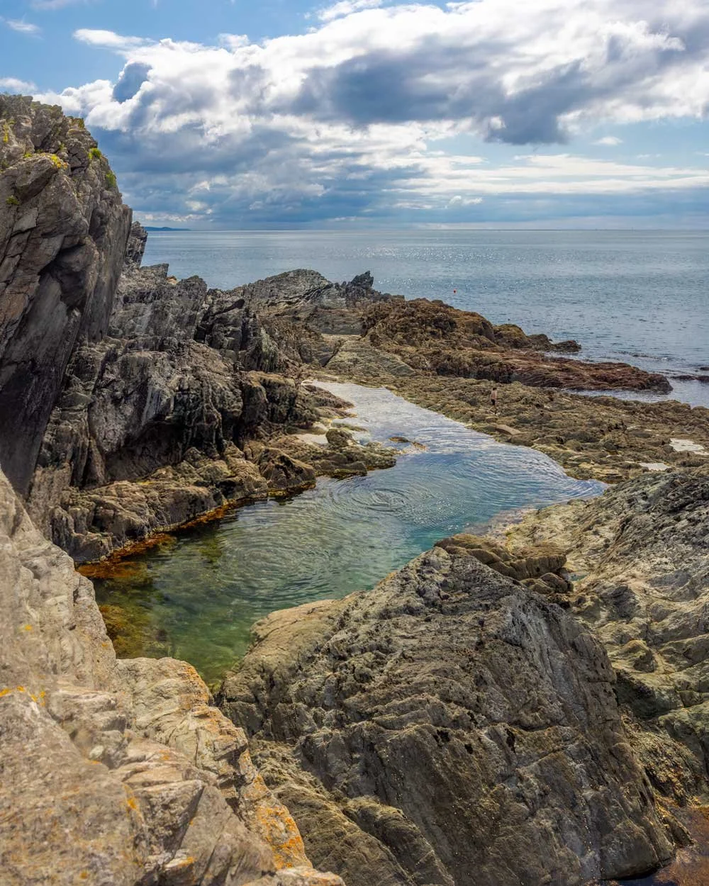 Chapel Pool: what to expect from Polperro's stunning tidal pool — Walk ...