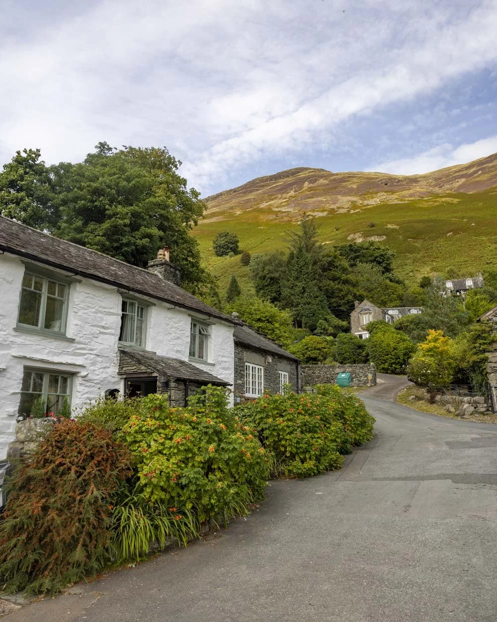Angle Tarn Circular: the best walk in the Lake District you've never ...