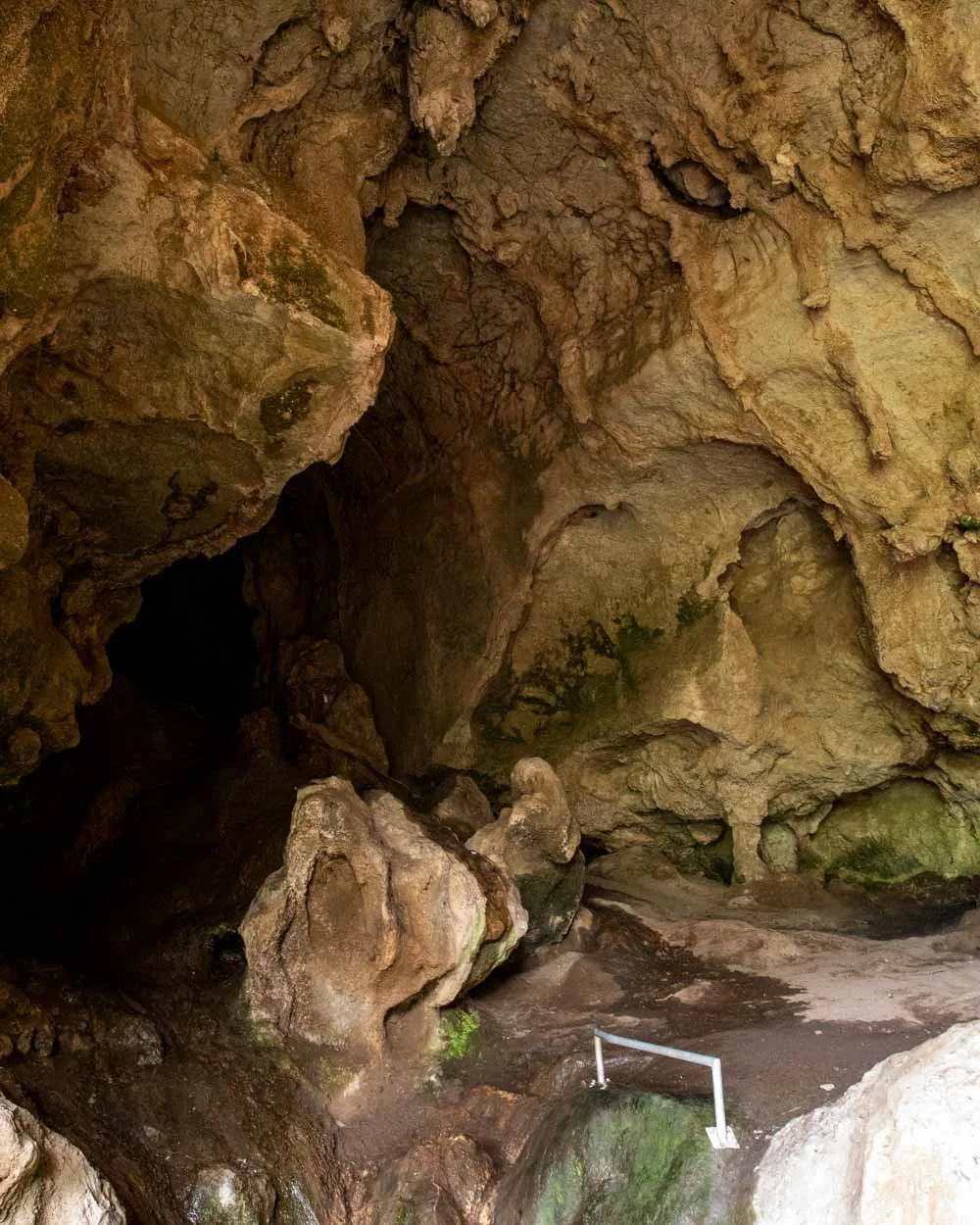 Arch Cave: is this the best adventure in Orange? — Walk My World