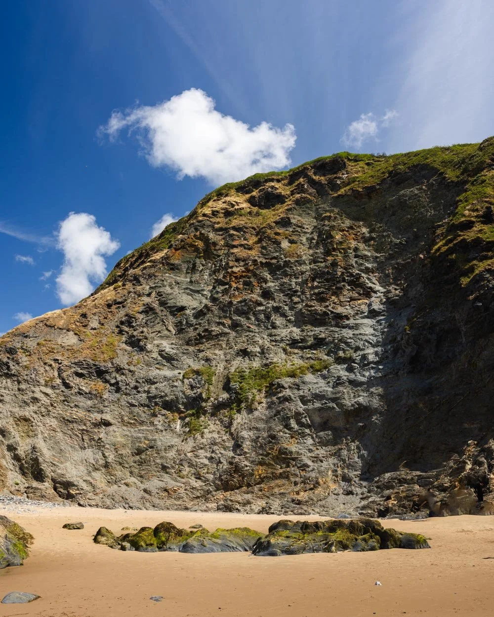 Tresaith Waterfall: how to find it plus tips for tides and rainfall ...