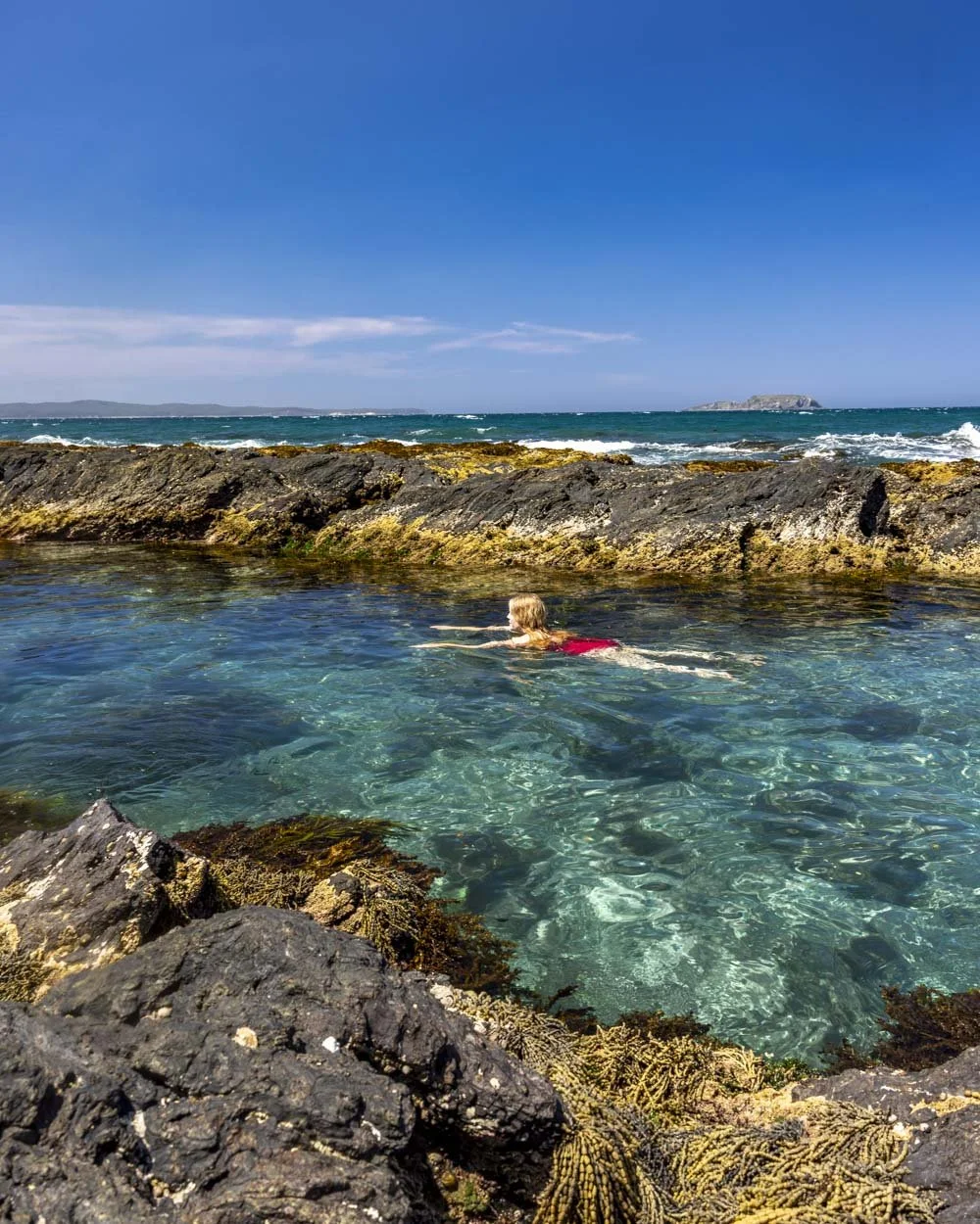 Lilli Pilli Rockpool: a little known swim spot in Batemans Bay — Walk ...