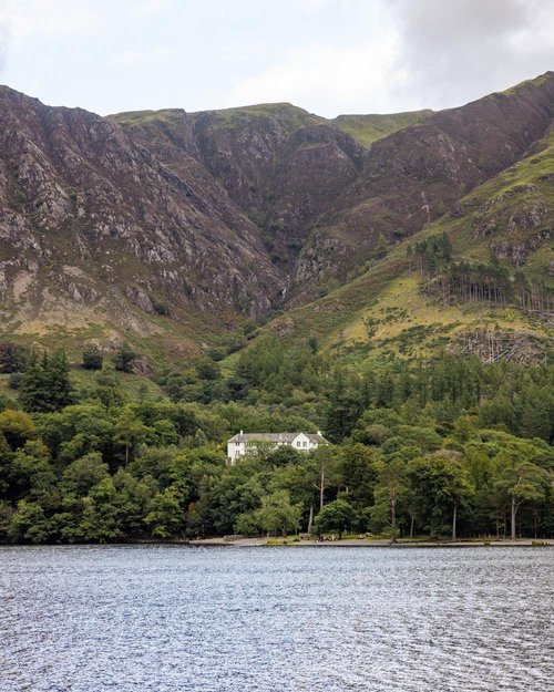 The Buttermere Lake Walk: spectacular views and secret swimming holes ...