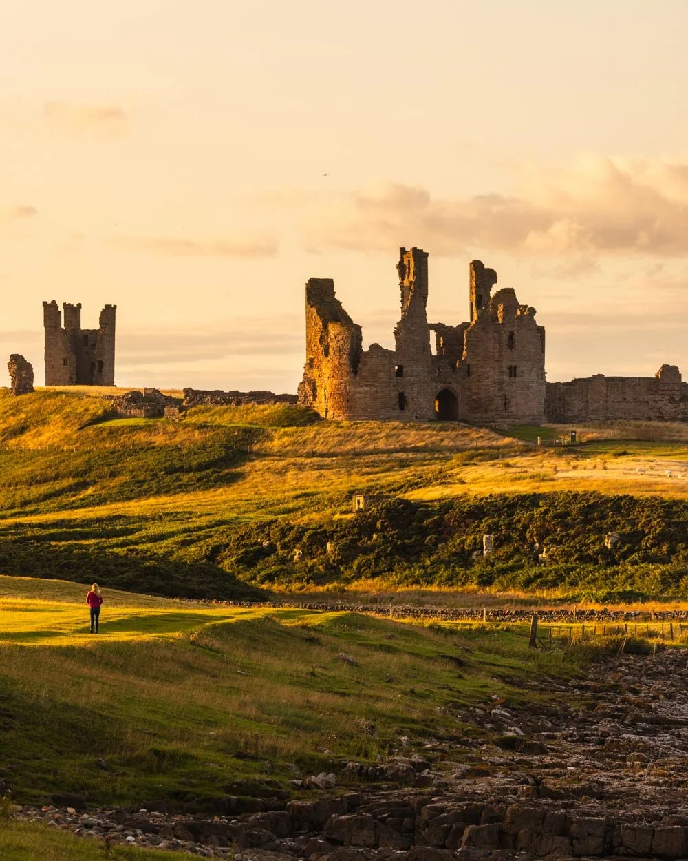 Craster to Dunstanburgh Castle Walk: is this Northumberland's best ...