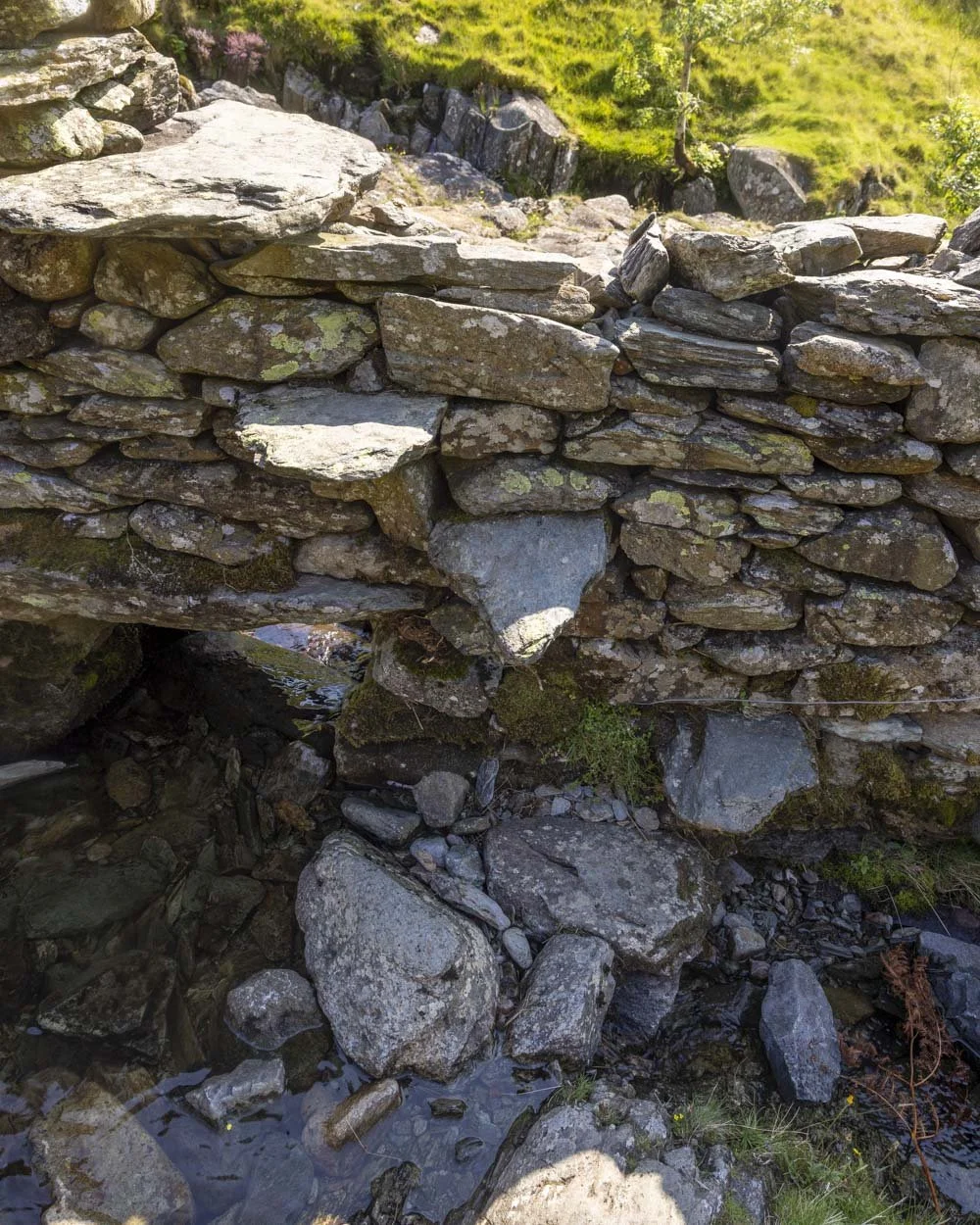 Hayeswater Gill: hidden waterfall pools and a spectacular mountain tarn ...