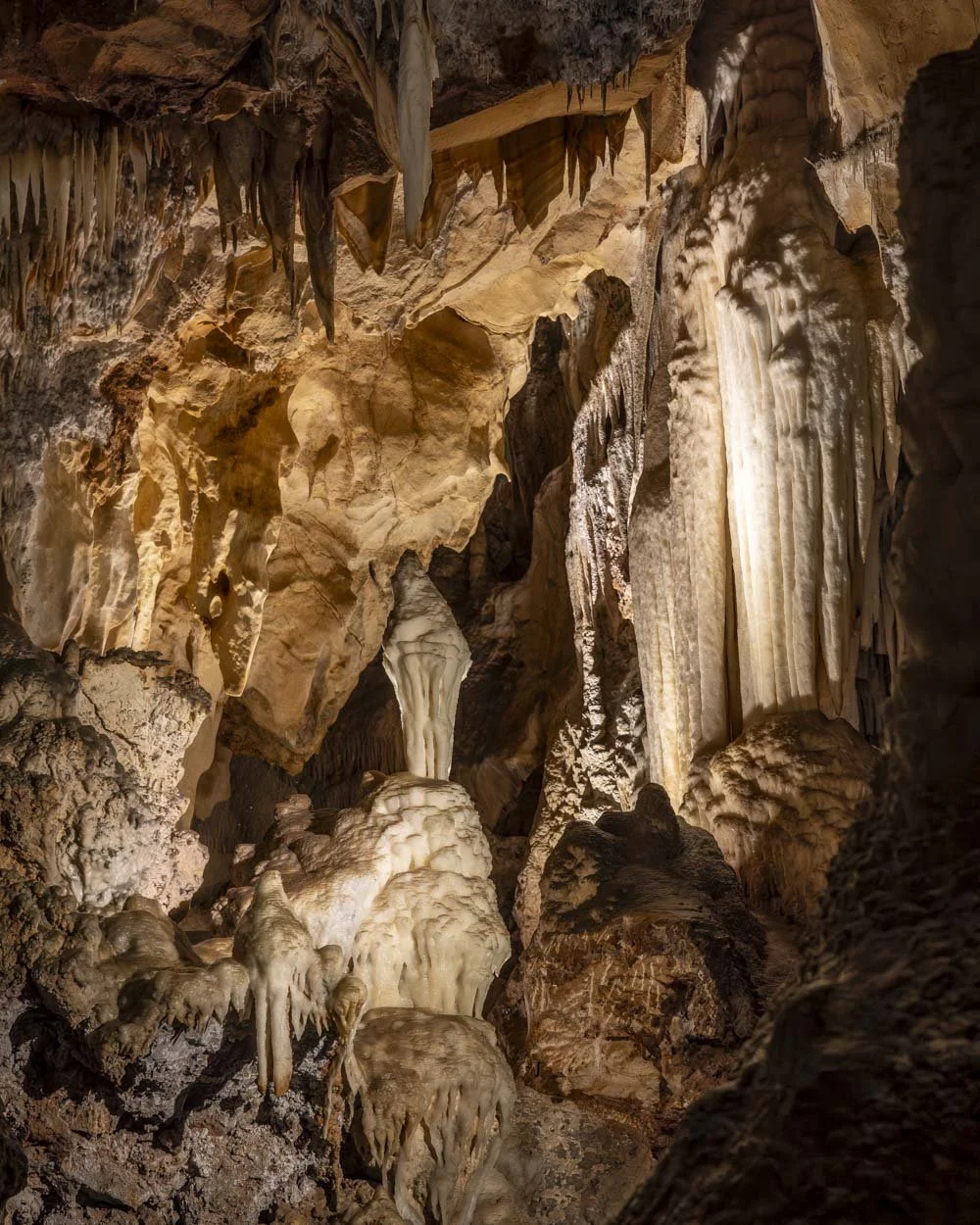 Wombeyan Caves: the free vs paid cave experiences — Walk My World